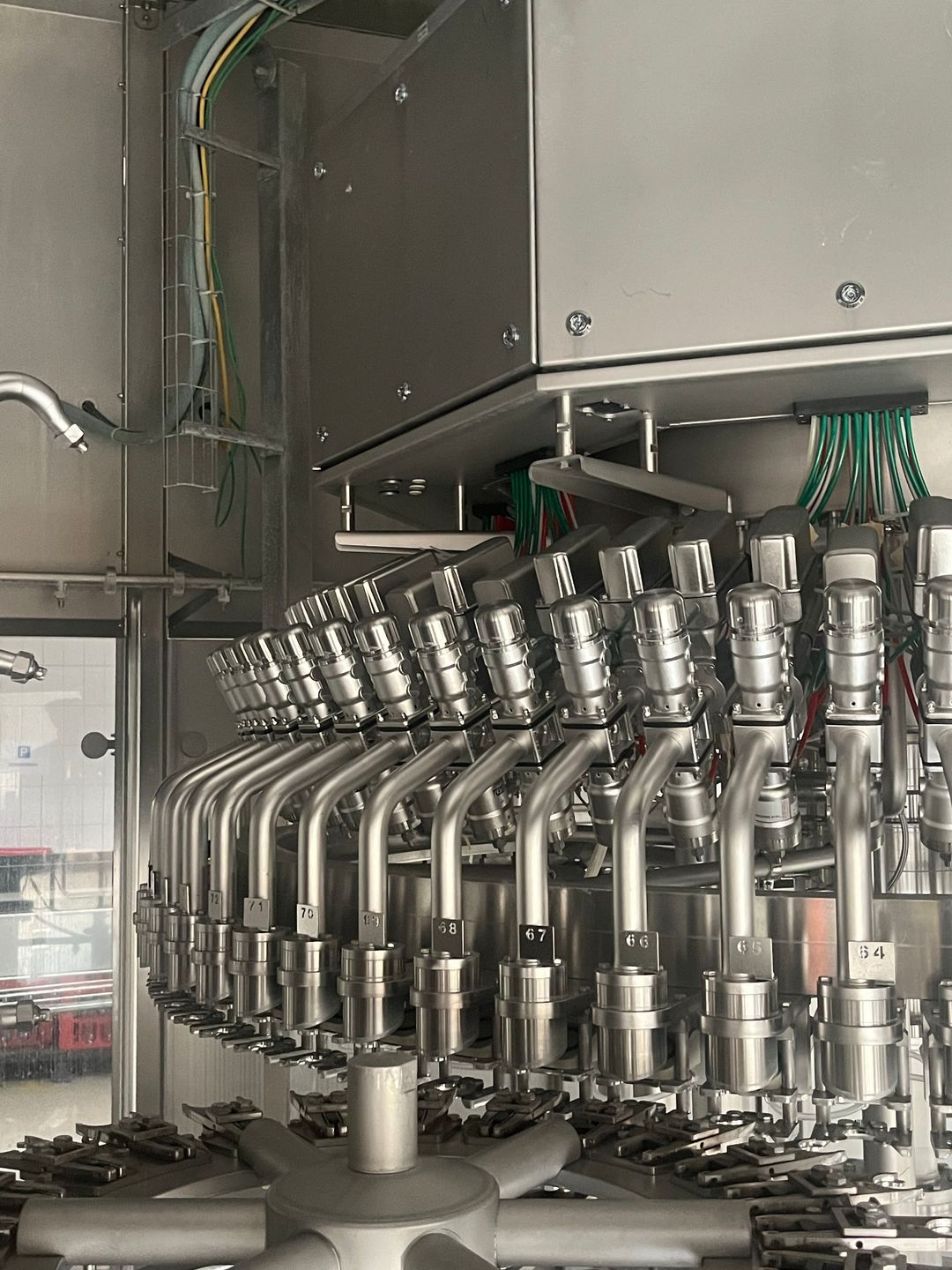 36000 bph KRONES still water PET line – Used-German-Machines