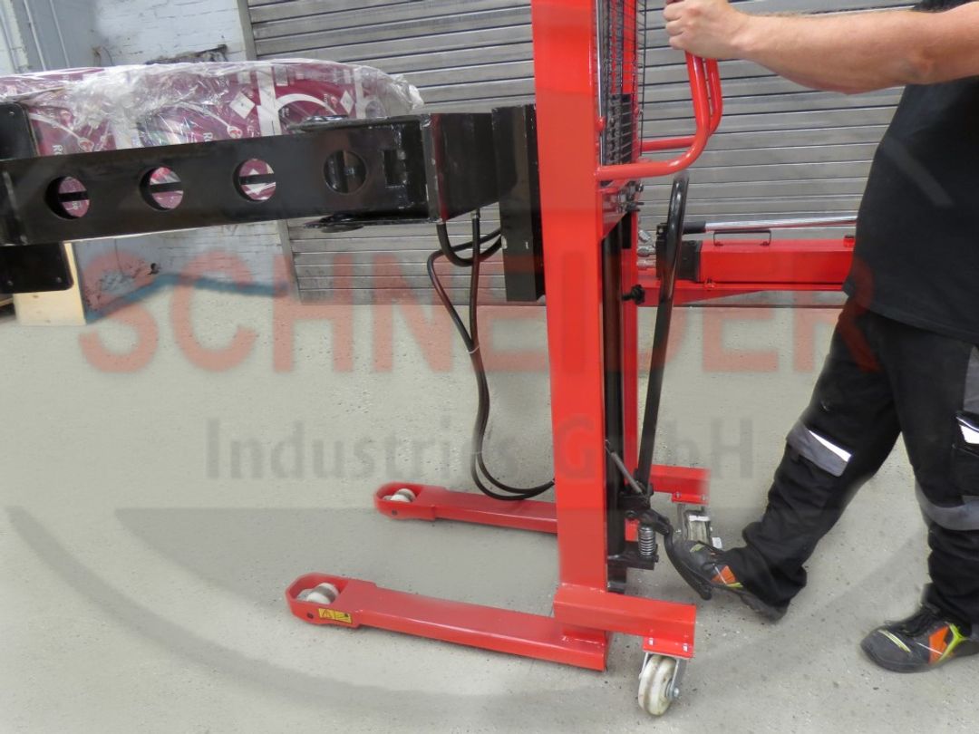 MANUAL PAPER REEL STACKER & HANDLER – Used-German-Machines