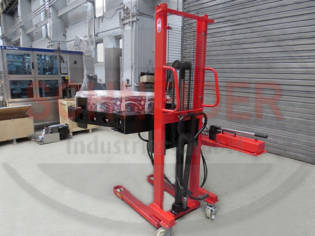 MANUAL PAPER REEL STACKER & HANDLER – Used-German-Machines